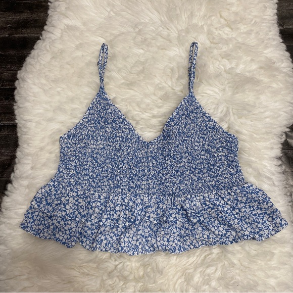 Billabong | Tops | Billabong Floral Blue White Spaghetti Strap Crop ...
